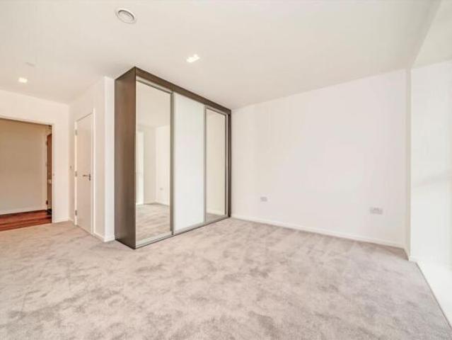 3 bedroom flat for rent in Wheatstone Gardens, North Kensington, W10