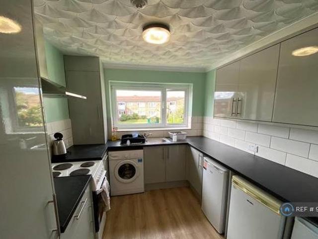 3 bedroom flat for rent in Wheeler Close Colchester CO4