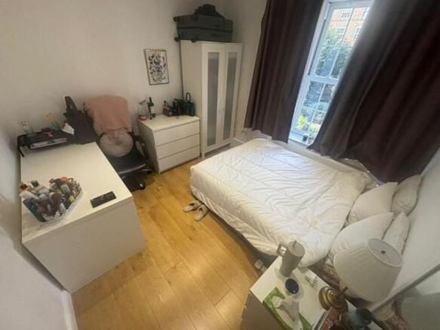 3 bedroom flat for rent in Whitworth House, SE1