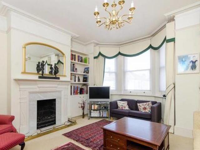 3 Bedroom Flat For Rent In Wimbledon, London