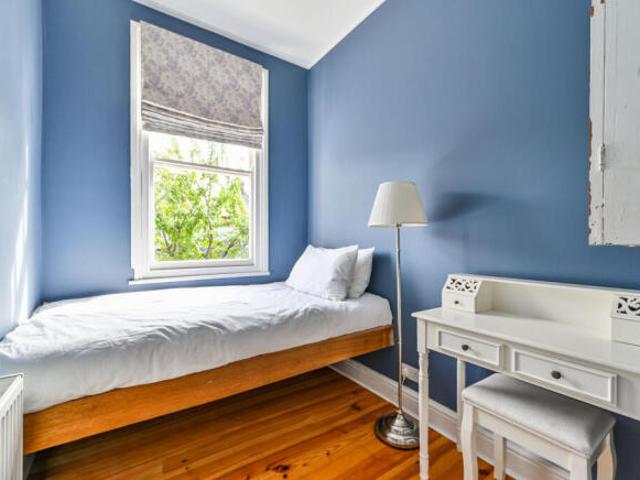 3 bedroom flat for rent in Widdenham Road, Hillmarton Conservation Area, London, N7