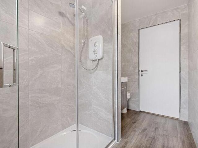 3 bedroom flat for rent in Wyndford Road, Maryhill, Glasgow, G20