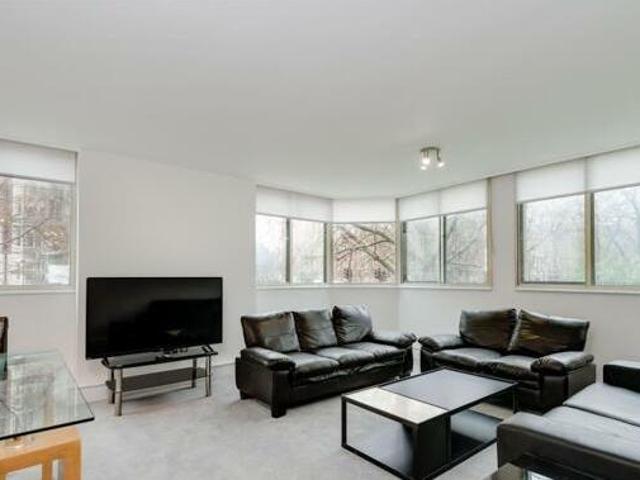3 Bedroom Flat For Rent In Acacia Road