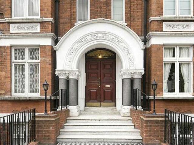 3 Bedroom Flat For Rent In Abbey Road