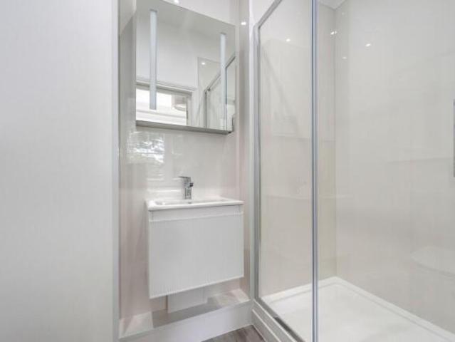 3 bedroom flat for rent in Aberdare Gardens, London, NW6