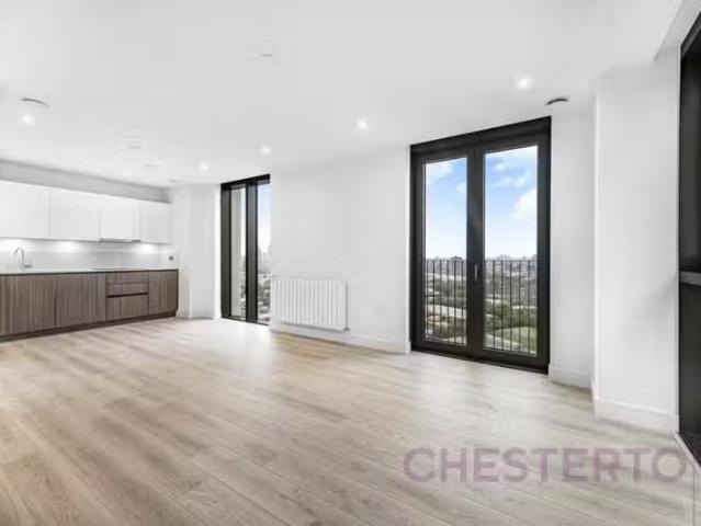 3 bedroom flat for rent in Affinity View, Canary Wharf, E16