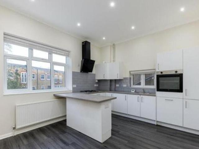 3 Bedroom Flat For Rent In Askew Village