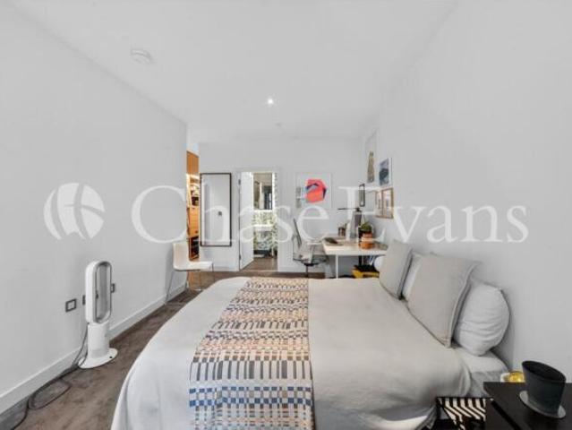 3 bedroom flat for rent in Astell House, 35, Lyell Street, City Island, London, E14