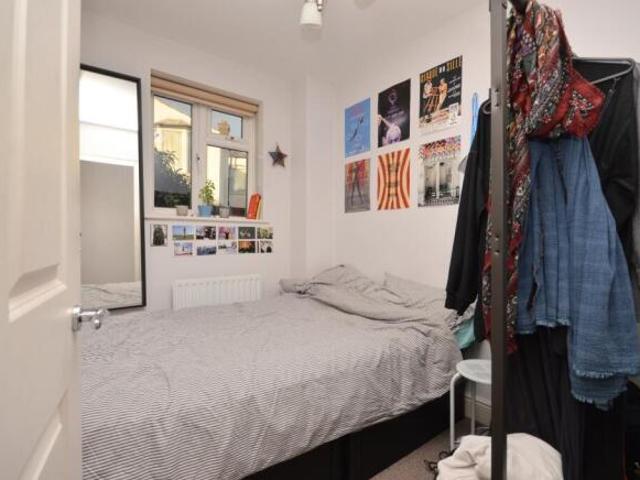 3 bedroom flat for rent in Avignon Road Brockley SE4