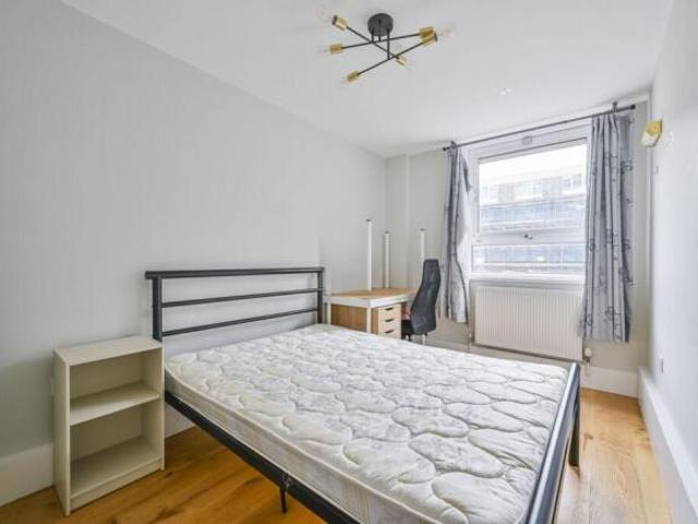 3 bedroom flat for rent in Babington Court, Bloomsbury, London, WC1N