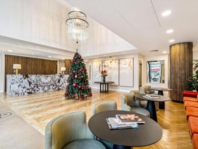 3 bedroom flat for rent in Baker Street, London, NW1