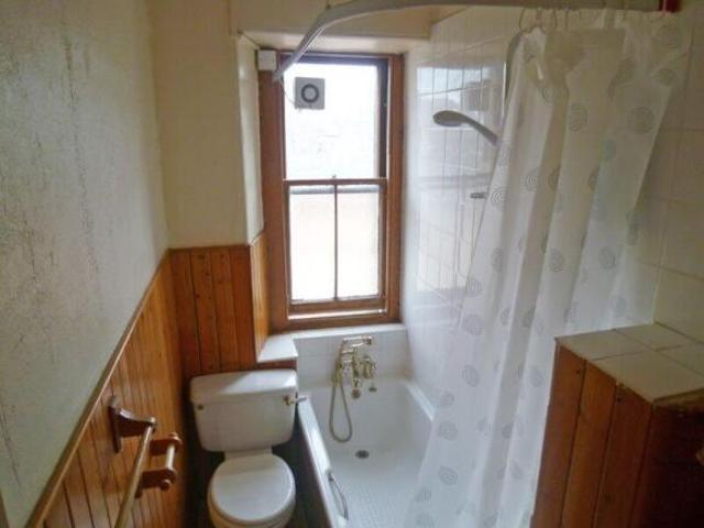 3 bedroom flat for rent in Barclay Place, Edinburgh, Midlothian, EH10