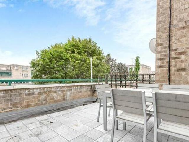 3 Bedroom Flat For Rent In Barons Court