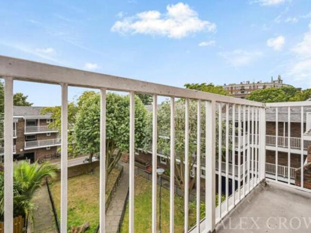 3 bedroom flat for rent in Bavaria Road, Archway, N19