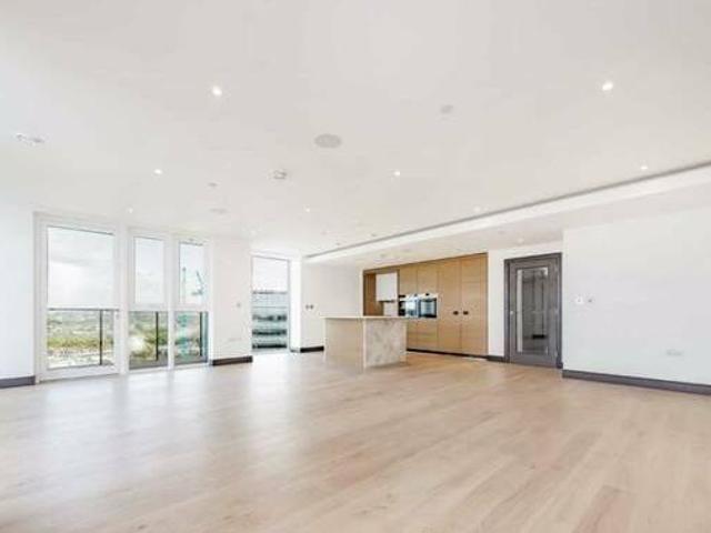3 bedroom flat for rent in Beadon Road Beadon Road W6