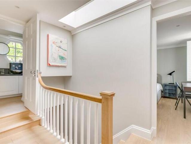 3 bedroom flat for rent in Belgrave Place, London, SW1X