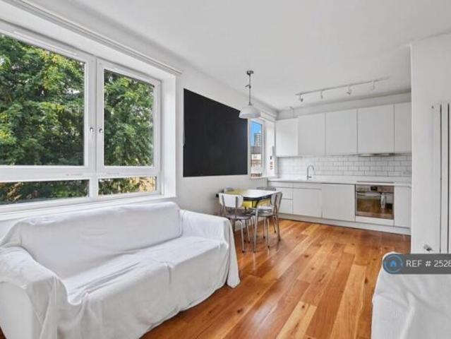 3 bedroom flat for rent in Bermondsey St, London, SE1