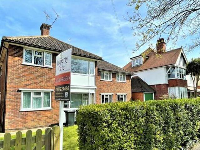 3 Bedroom Flat For Rent In Bexhill On Sea, East Sussex