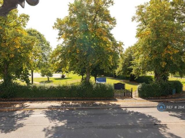 3 bedroom flat for rent in Binley Road, Coventry, CV3