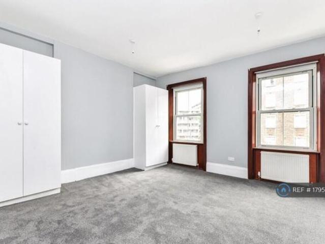 3 bedroom flat for rent in Bishops Bridge Road, London, W2