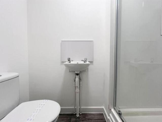 3 bedroom flat for rent in Bournemouth Centre, BH1