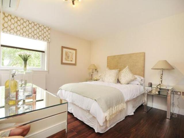 3 bedroom flat for rent in Boydell Court, St Johns Wood NW8