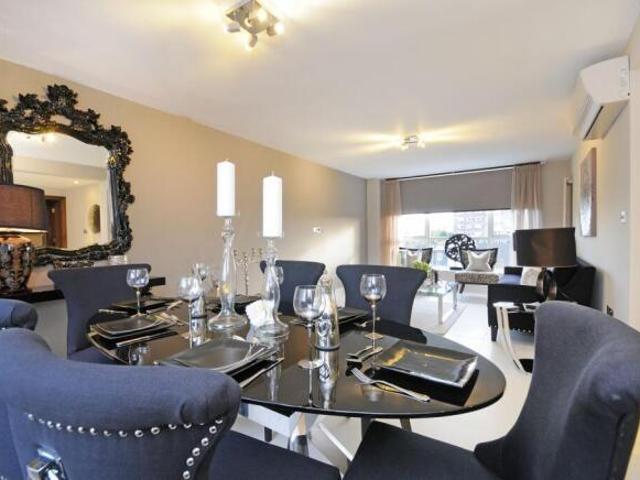3 bedroom flat for rent in Boydell Court, St John's Wood Park, NW8
