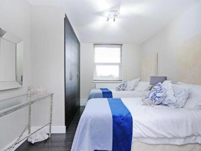 3 bedroom flat for rent in Boydell Court, St John's Wood Park, St. John's Wood, NW8