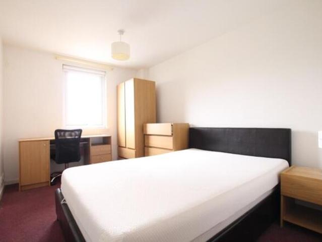 3 bedroom flat for rent in Blackfriars Road, Merchant City, Glasgow, G1