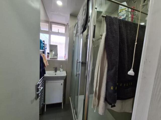 3 bedroom flat for rent in Browning St, SE17
