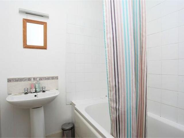3 bedroom flat for rent in Brackenbury Road, Brackenbury Village, Hammersmith, W6