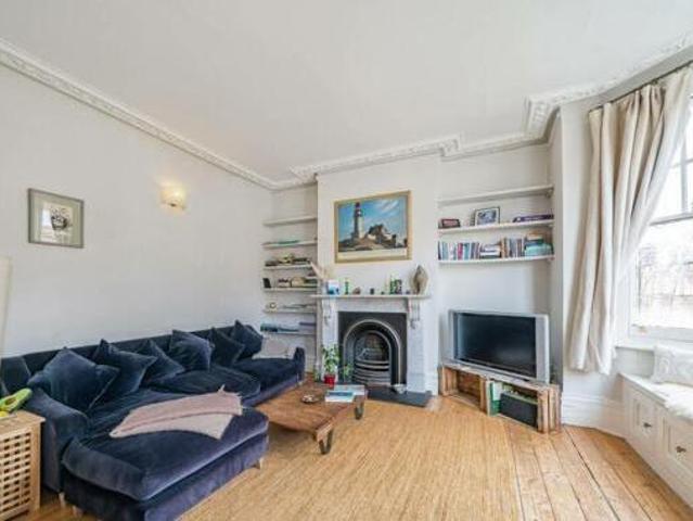 3 Bedroom Flat For Rent In Brixton, London