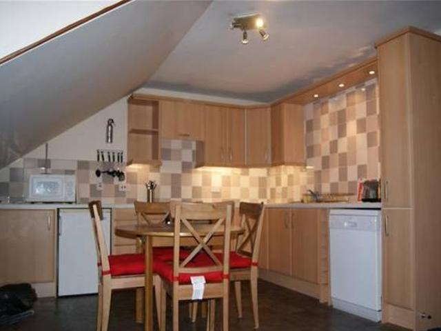 3 bedroom flat for rent in Bridge Street City Centre Aberdeen AB11