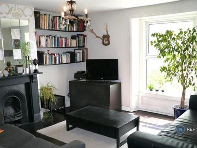 3 Bedroom Flat For Rent In Bristol