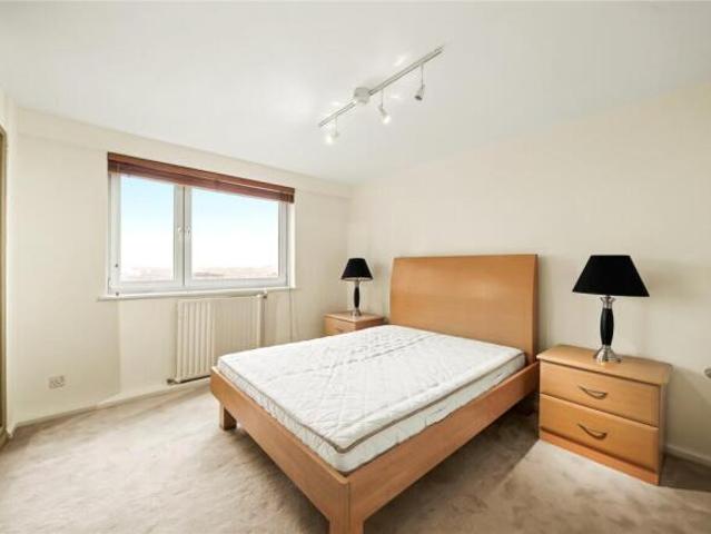 3 bedroom flat for rent in Buttermere Court, Boundary Road, NW8