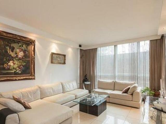 3 Bedroom Flat For Rent In Cambridge Square