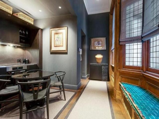 3 bedroom flat for rent in Cadogan Square, London SW1X
