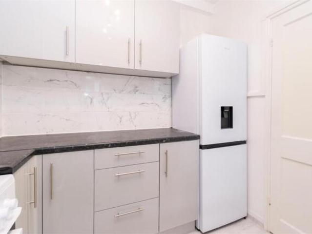 3 bedroom flat for rent in Carbroke House, Templecombe Road, London, E9