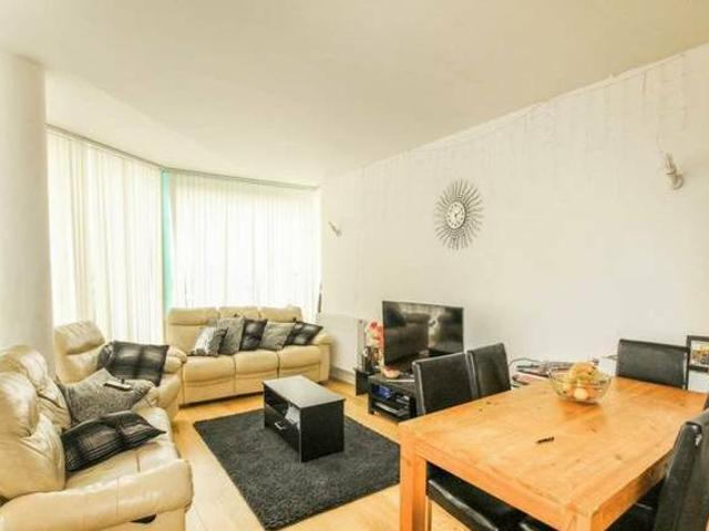 3 bedroom flat for rent in Cardinal Building Station Approach Hayes UB3