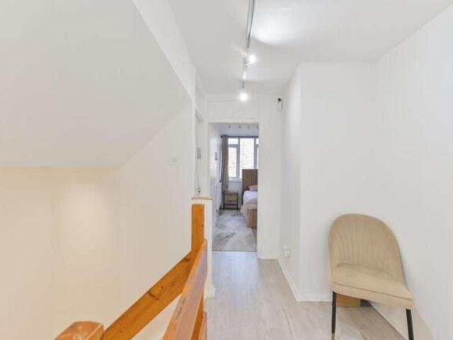 3 bedroom flat for rent in Carey Gardens, SW8, Nine Elms, London, SW8