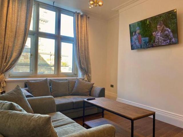 3 bedroom flat for rent in Castle Street, Sheffield, S3