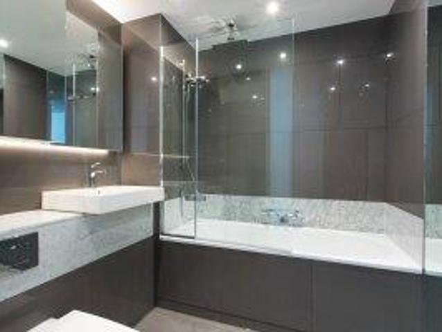 3 bedroom flat for rent in Cashmere House, 37 Leman Street, Goodmans Fields, Aldgate, E1