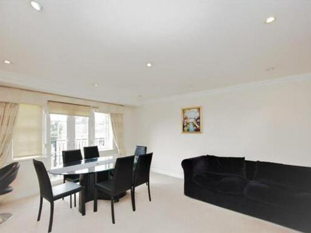 3 Bedroom Flat For Rent In Century Close, Hendon