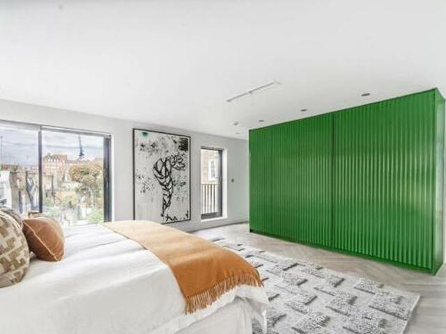 3 Bedroom Flat For Rent In Chelsea, London