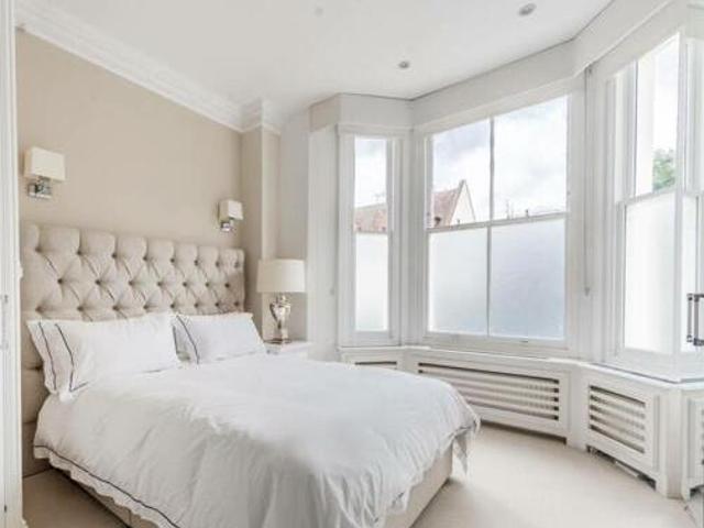 3 Bedroom Flat For Rent In Chelsea, London