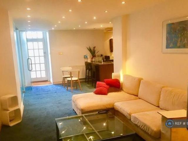 3 bedroom flat for rent in Church Road Hove BN3