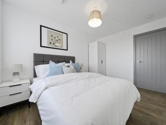 3 bedroom flat for rent in Church Road, Liverpool, Merseyside, L22