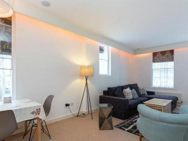 3 Bedroom Flat For Rent In Circus Road