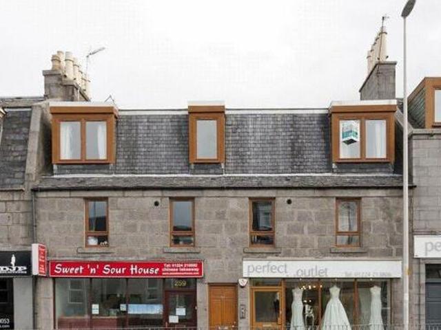 3 Bedroom Flat For Rent In City Centre, Aberdeen