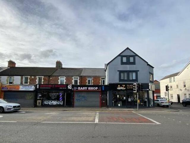 3 bedroom flat for rent in City Road Roath CF24